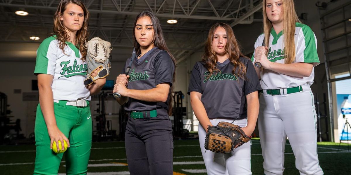 PHOTO GALLERY: Lake Dallas softball fights through district play - VYPE