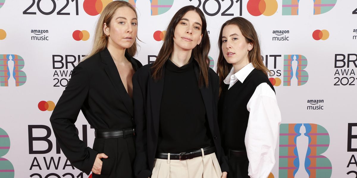 HAIM in The Row Stuns at the BRIT Awards Red Carpet - PAPER Magazine