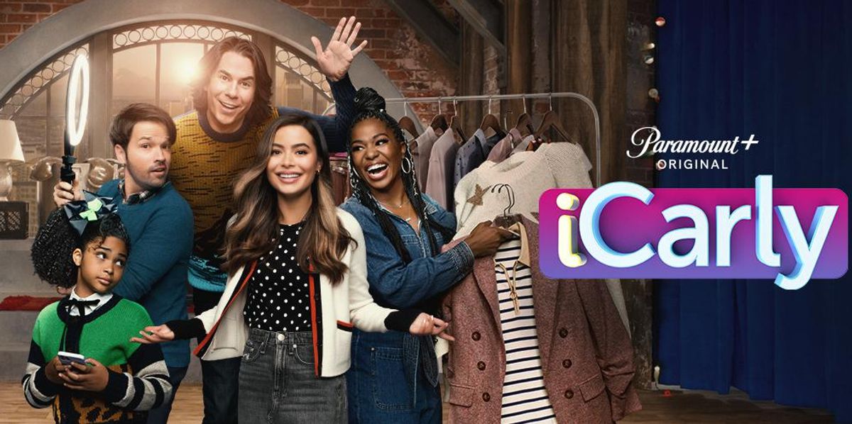 "iCarly" Is Getting the Reboot "Lizzie McGuire" Wanted - PAPER Magazine