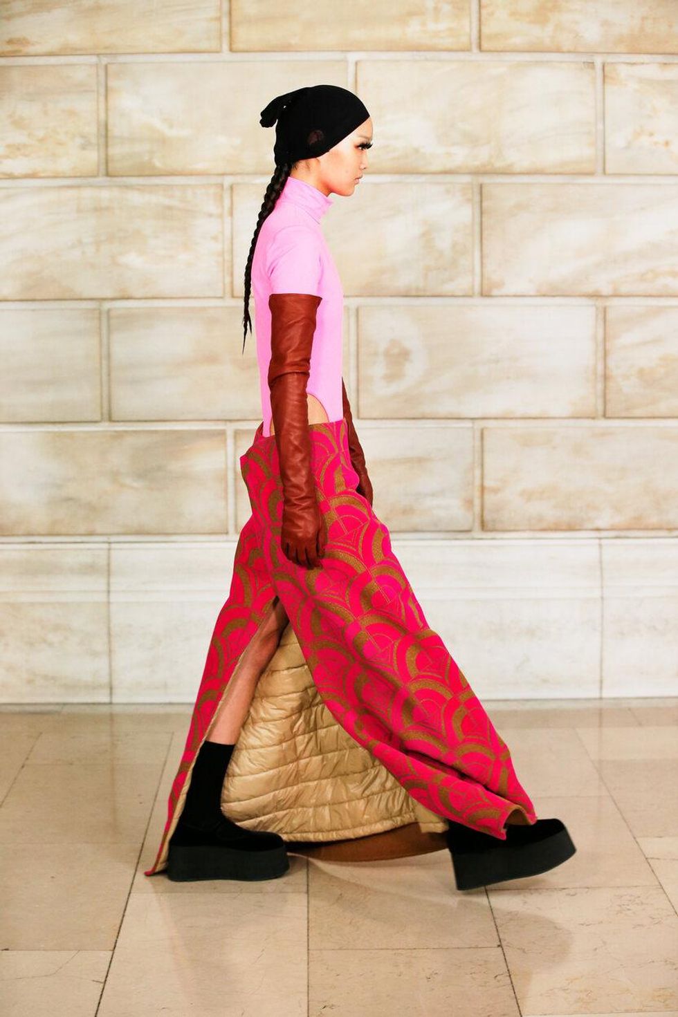 Marc Jacobs Returns to the Runway With Fall 2021 Show - PAPER Magazine