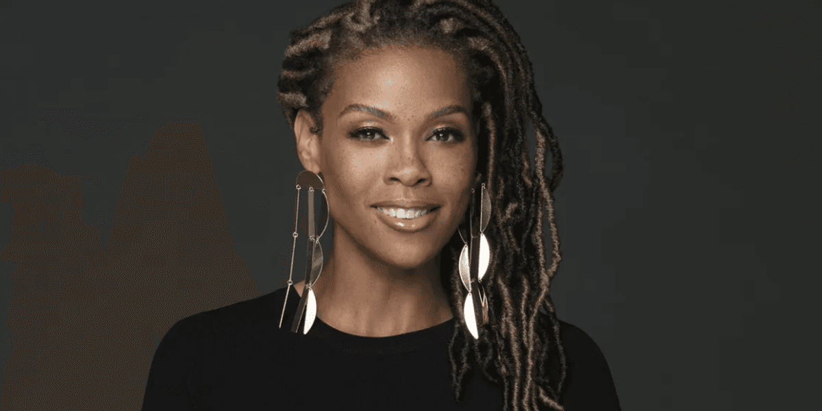 How to Boss Up 101: Leadership Mindset - xoNecole