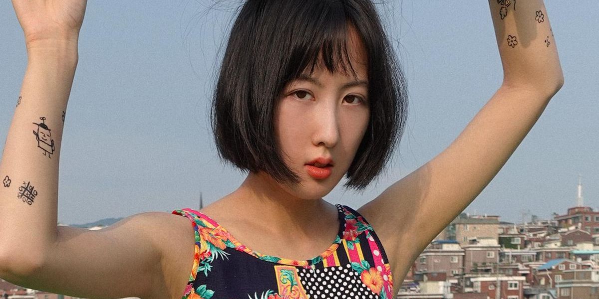 Su Lee Premieres "Socially Alive" Off "Box Room Dreams" - PAPER Magazine