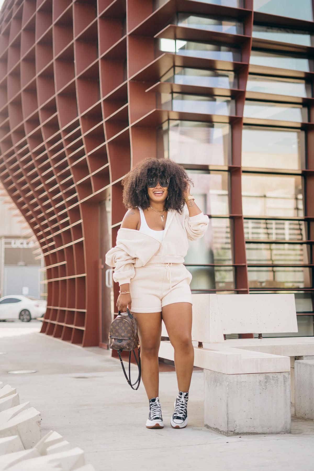 Derria Underwood, @dlolo - xoNecole