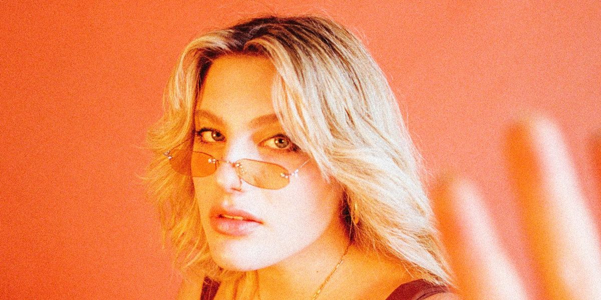 ella jane Premieres "the sellout" Off Her Debut EP - PAPER Magazine
