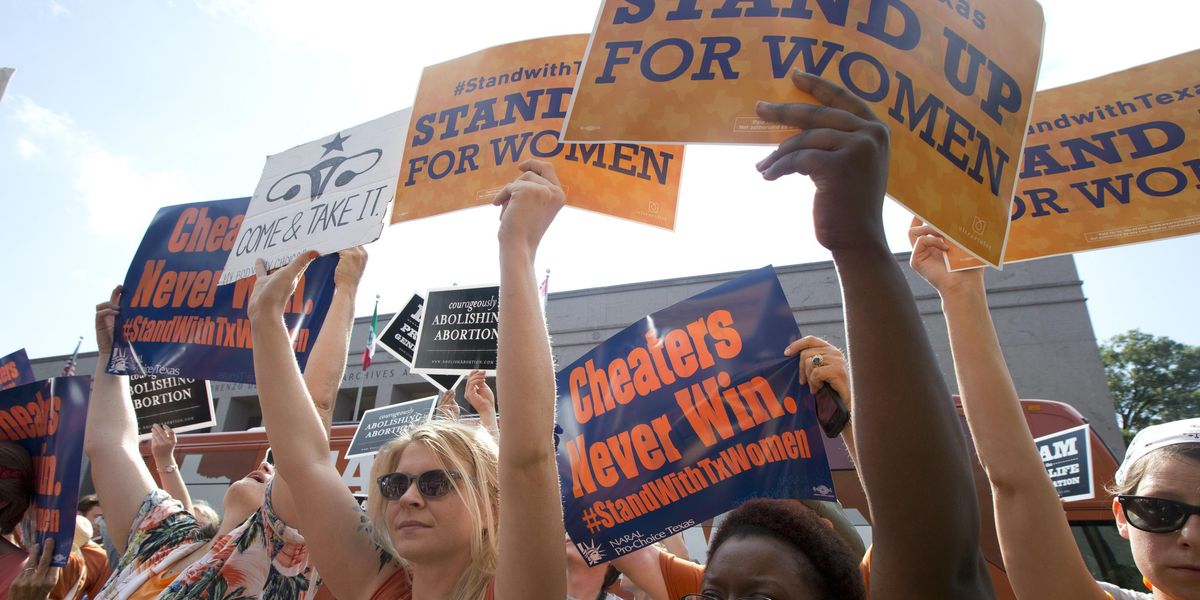Texas Six-Week Abortion Ban Takes Effect - PAPER Magazine
