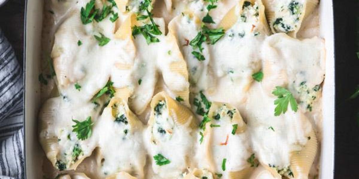 Chicken Stuffed Shells with Spinach and Alfredo - My Recipe Magic