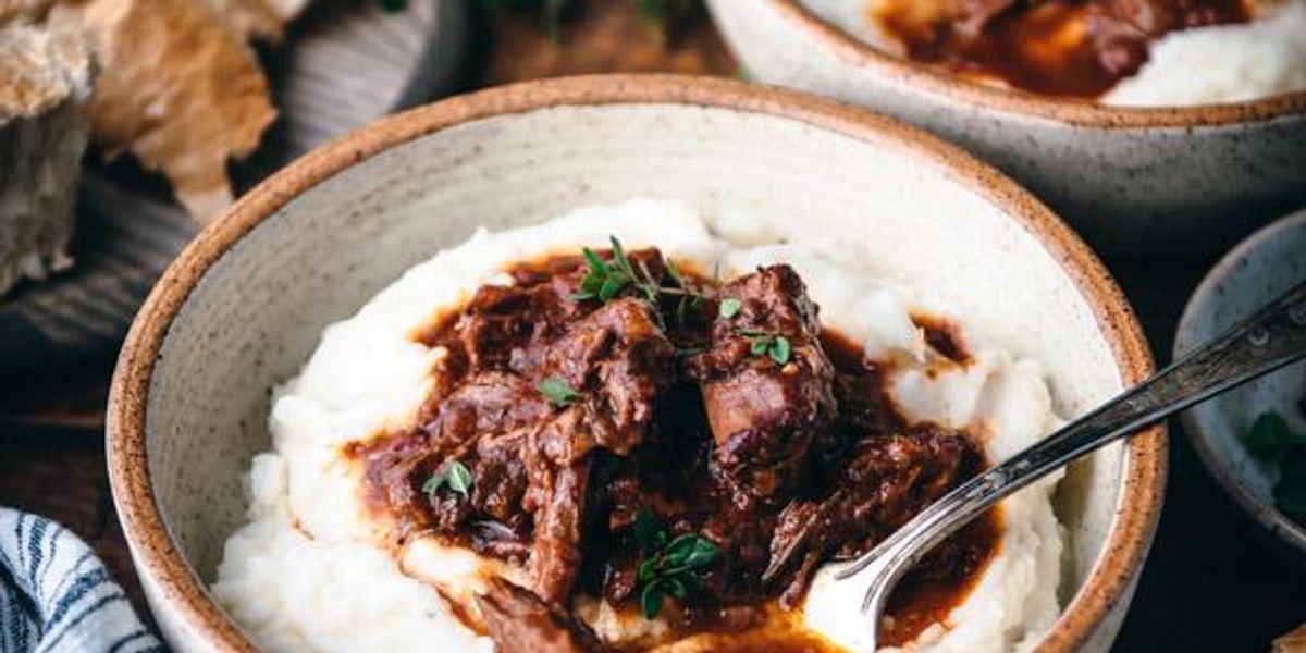 Braised Beef with Red Wine and Tomatoes - My Recipe Magic