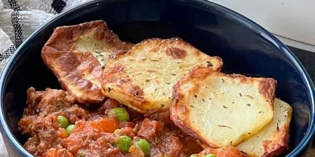 Beef Hotpot In Slow Cooker - My Recipe Magic