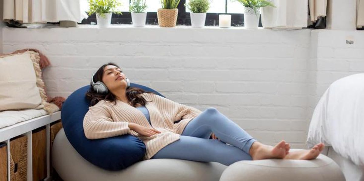 This modern bean bag feels like heaven - Upworthy