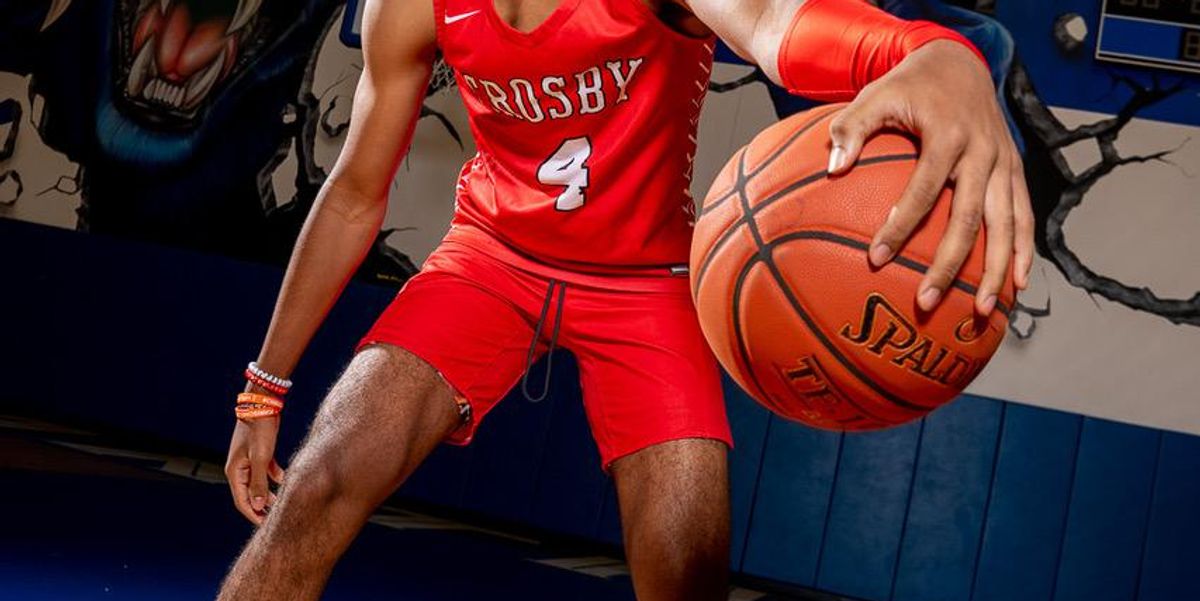 Crosby's PJ Haggerty wins 2022 Guy V. Lewis Award - VYPE