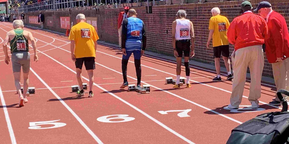 100-year-old man amazes crowd with his incredible 100-yard dash - Upworthy