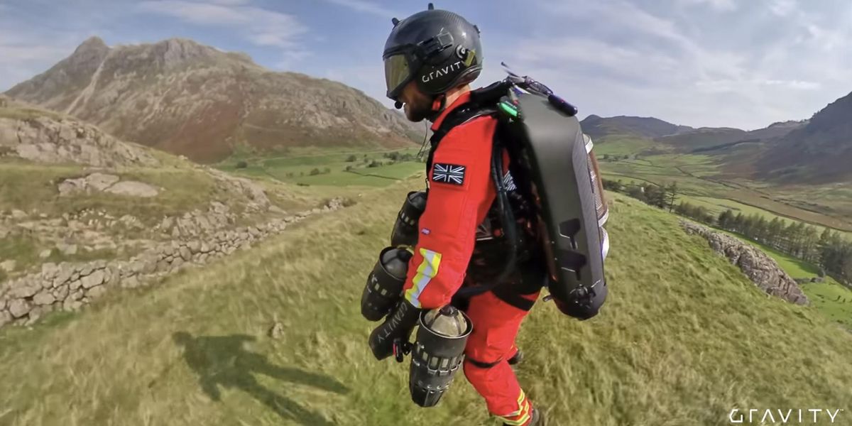 These paramedics are training with jet packs to quickly reach victims ...