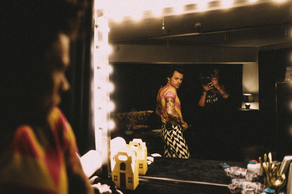 Meet Anthony Pham, Harry Styles' Favorite Tour Photographer - PAPER ...