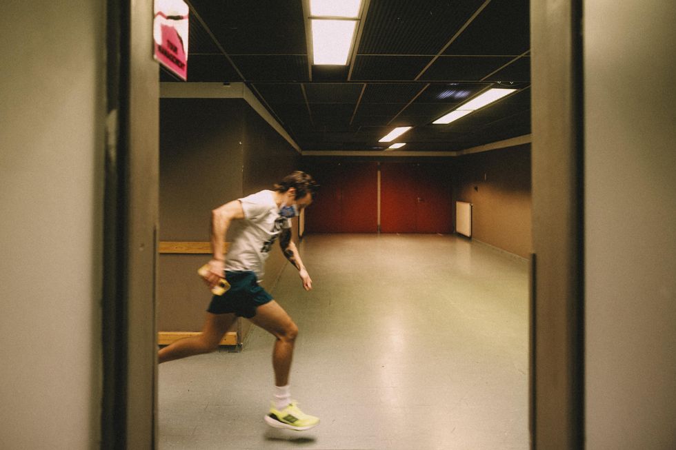 Meet Anthony Pham, Harry Styles' Favorite Tour Photographer - PAPER ...