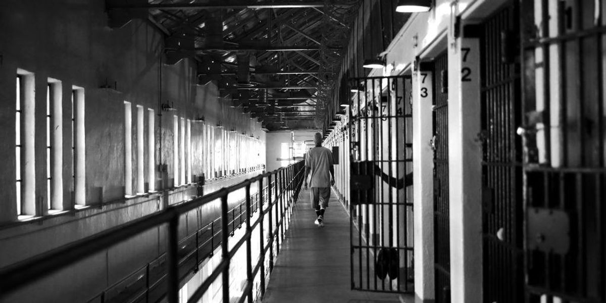 Almost 50,000 people held in solitary confinement in the US, report ...