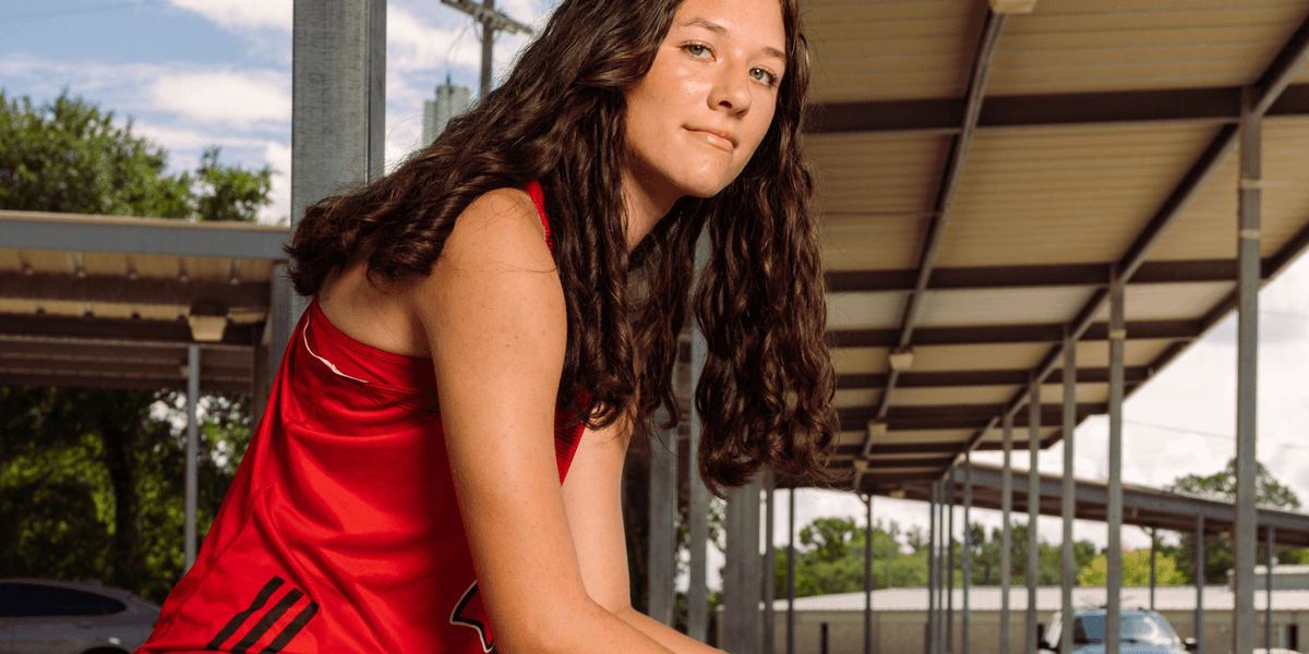 Hitting The Course: Q&A with Raema Lyda - VYPE