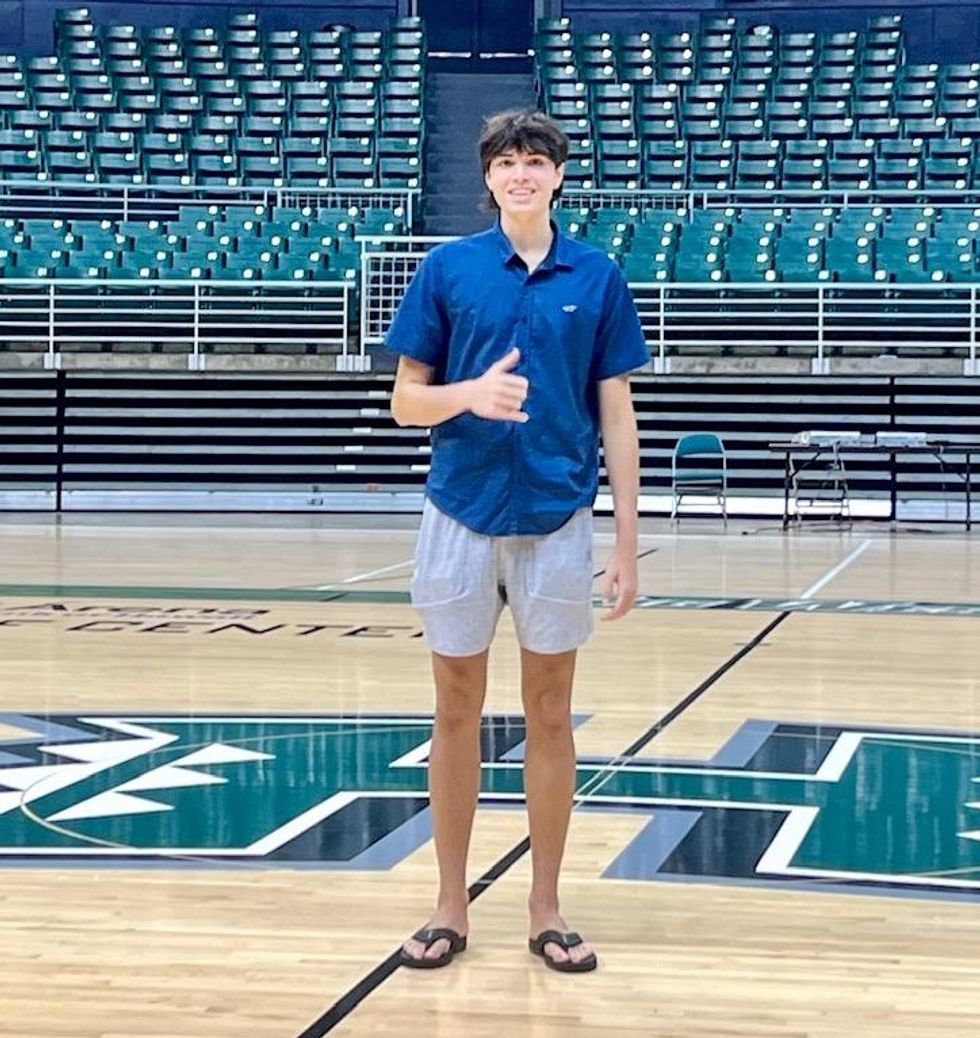 Ridge Point’s Todd finds volleyball home at Hawaii - VYPE