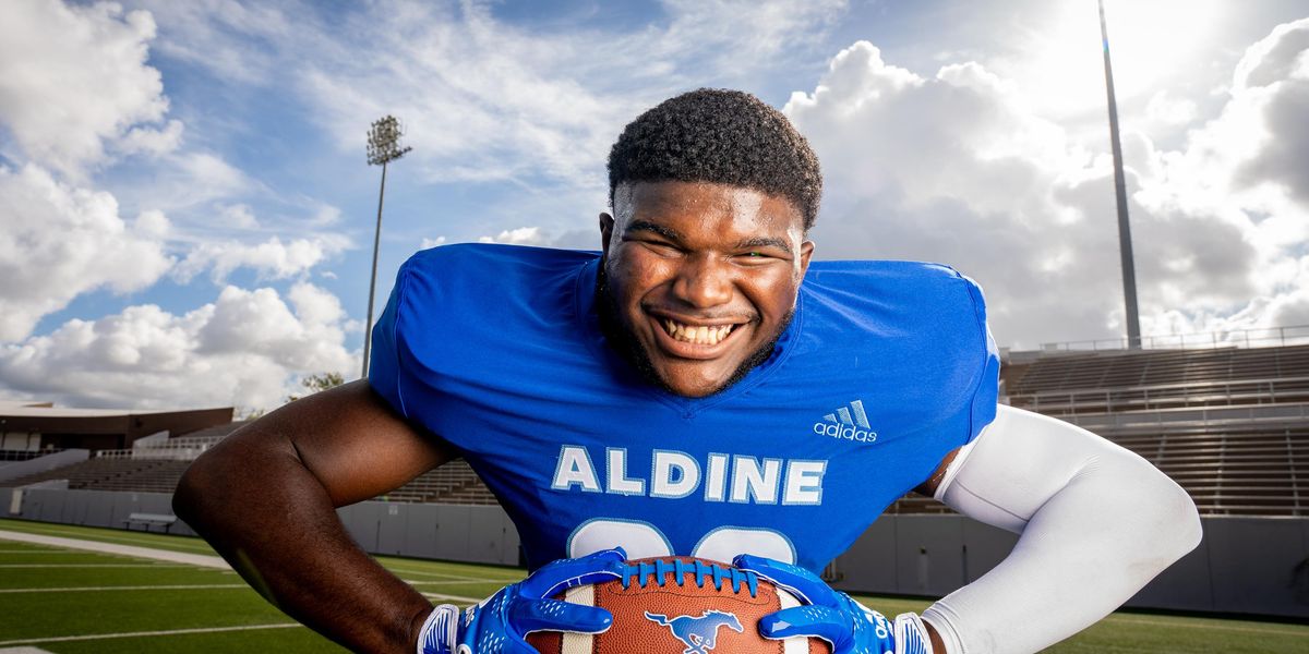Building Something: Aldine's Johnson Ready to Get It Done - VYPE