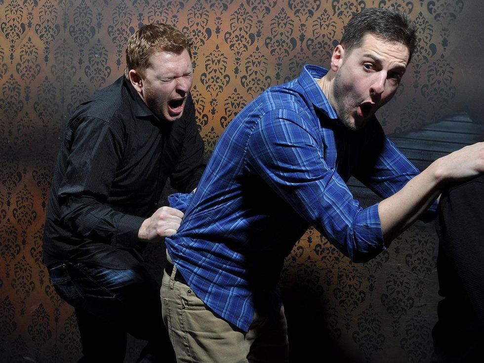 Haunted house's hidden camera makes terror look hilarious - Upworthy