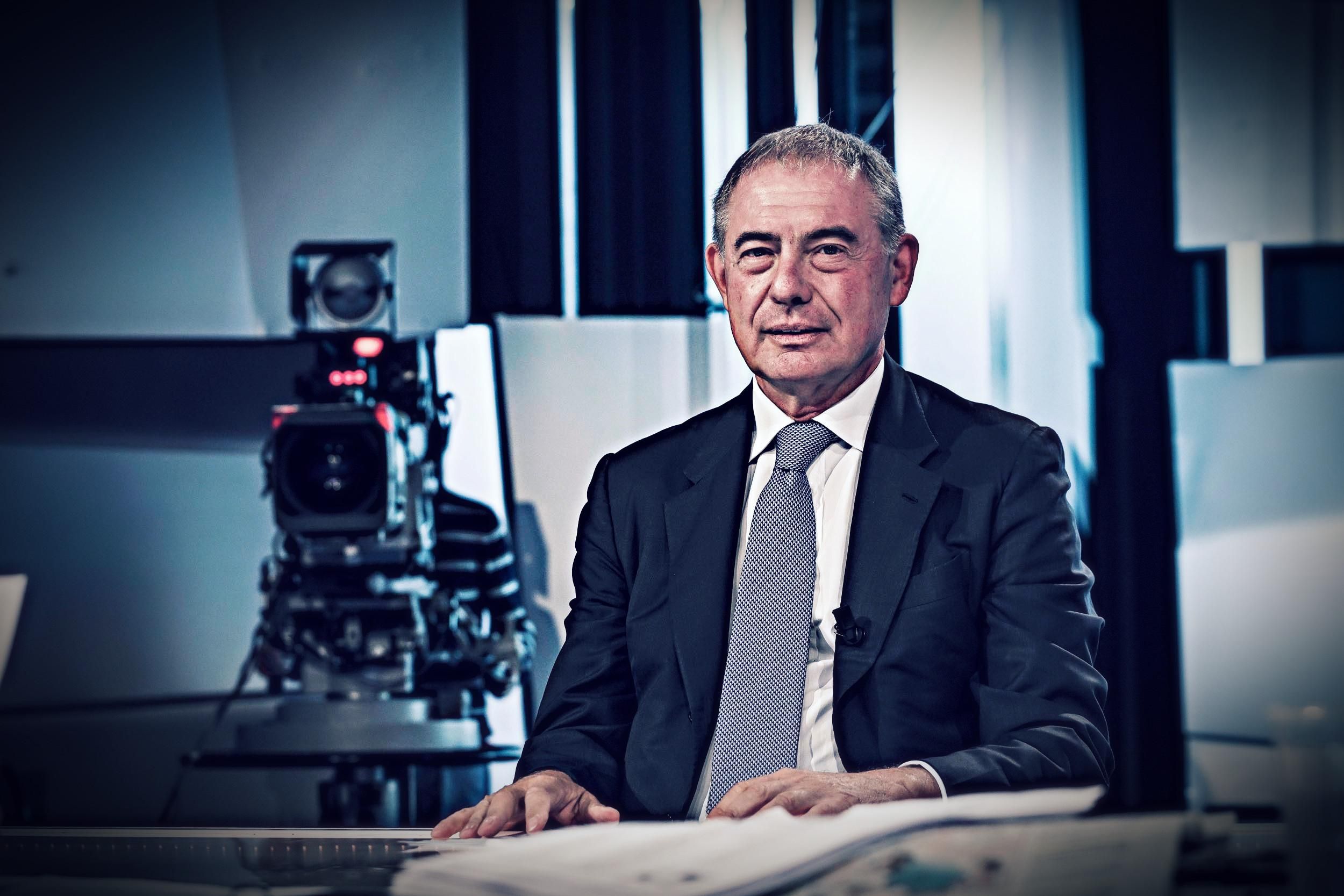 Adolfo Urso: «È guerra Usa-Cina. Nuovo patto di stabilità» - La Verità