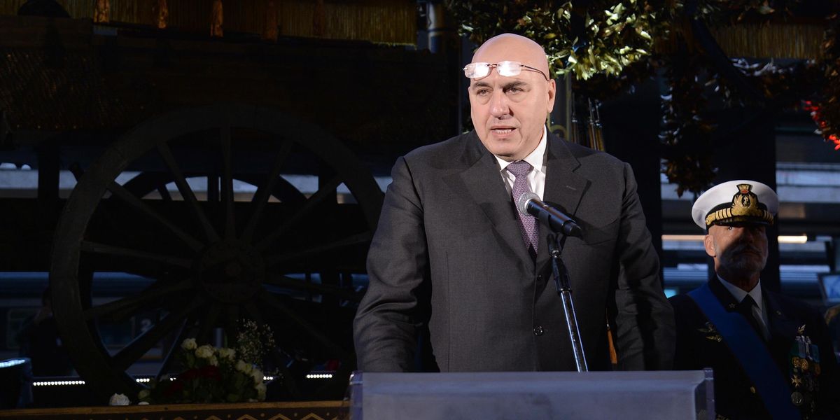 Crosetto: «Le Ong strumento ideologico. Sono centri sociali in acqua ...