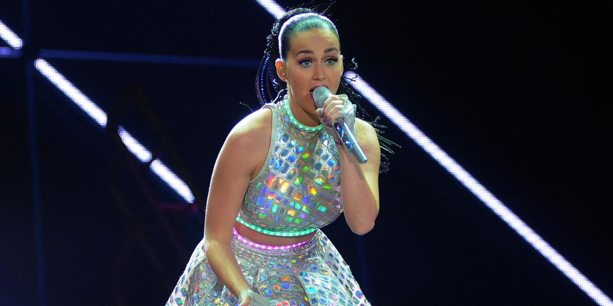 Katy Perry Addresses Viral Clone Conspiracy Theory After Eye "Glitch ...