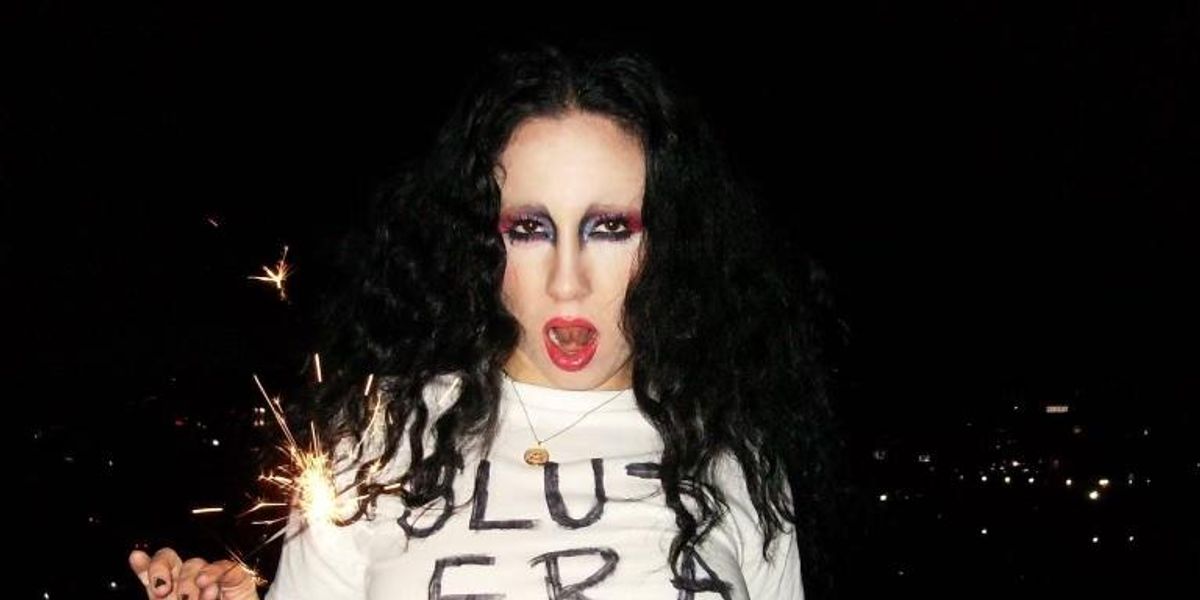 Sizzy Rocket Breaks Down "Live Laugh Love" Track-by-Track - PAPER Magazine