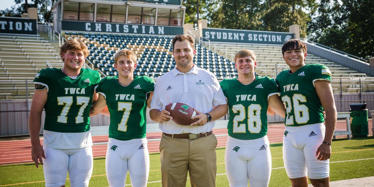 Home Away From Home: Hull Leads Warriors football in second stint at ...