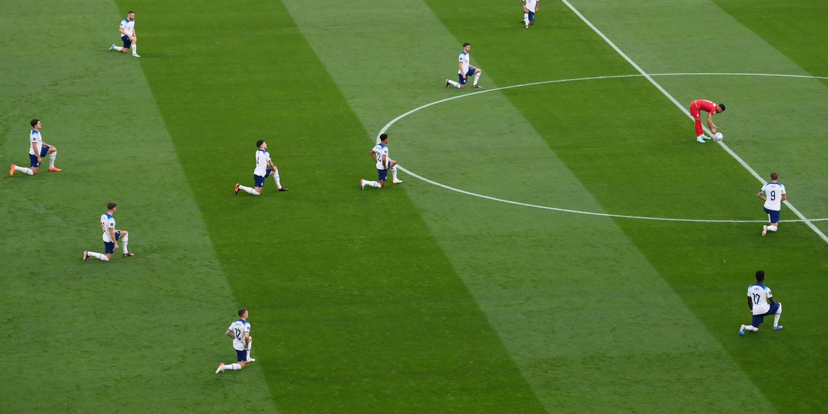 Il calcio europeo si inginocchia al volere del Qatar