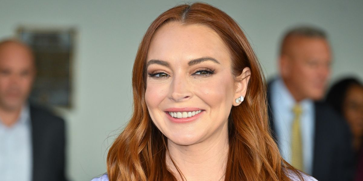 Lindsay Lohan Mixes Pepsi with Milk in New Ad - PAPER Magazine