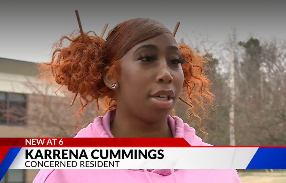 Video: Middle school teacher brawls with student in classroom. Punches ...