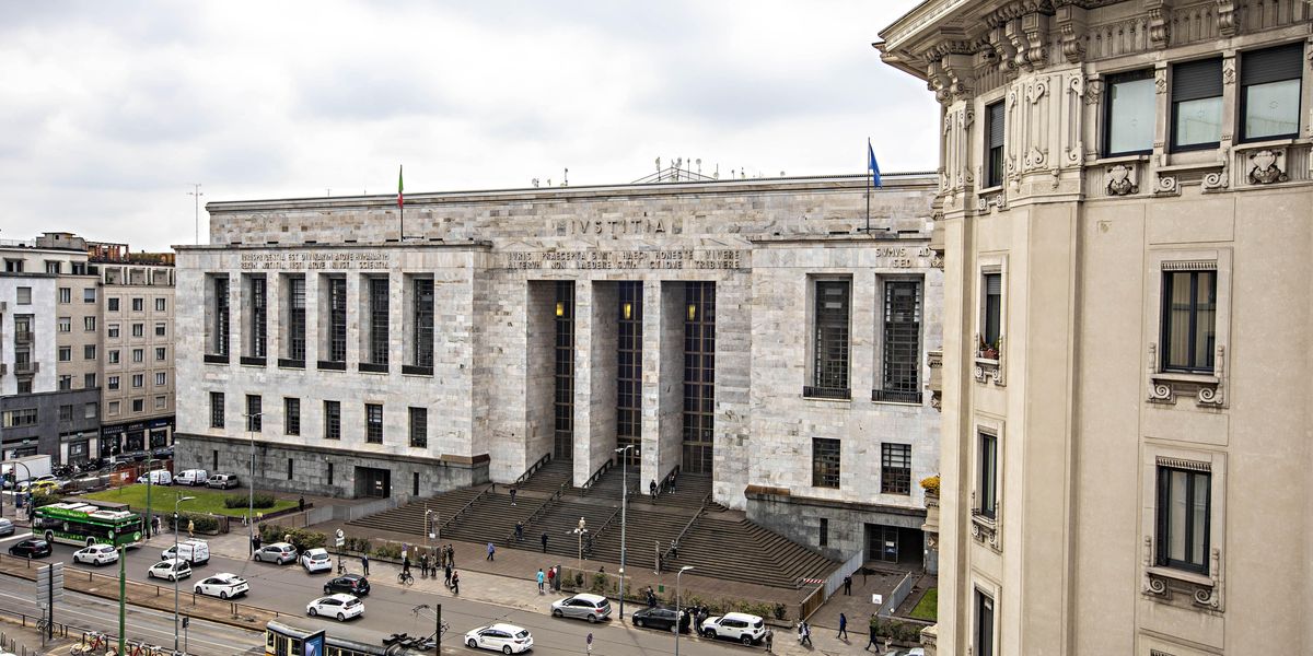 Il tribunale: «Restrizioni incostituzionali»