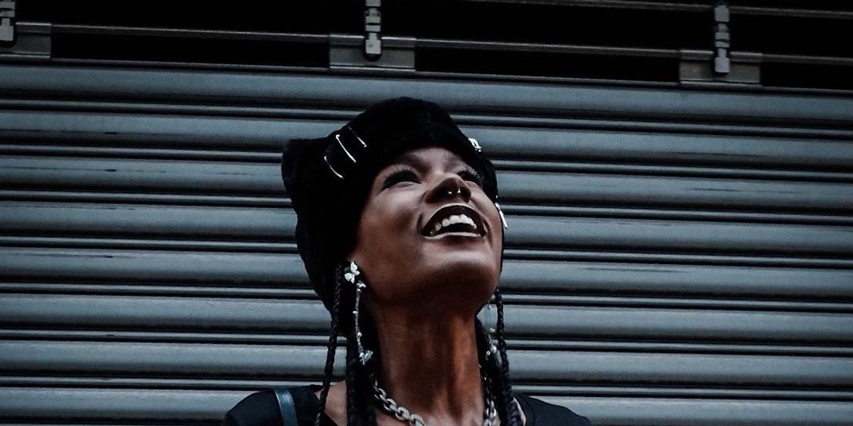 Premiere: Cydnee With A C Shares "As Long As You Love Me" Video - PAPER ...