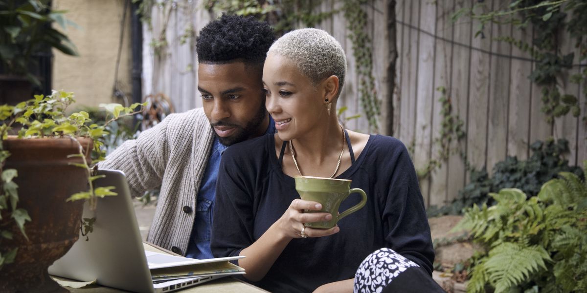 What To Pay Attention To When You're Dating Someone - xoNecole