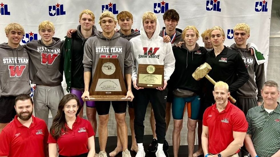 FIRST-PLACE PLUNGE: TWHS Swim takes home UIL State Title - VYPE