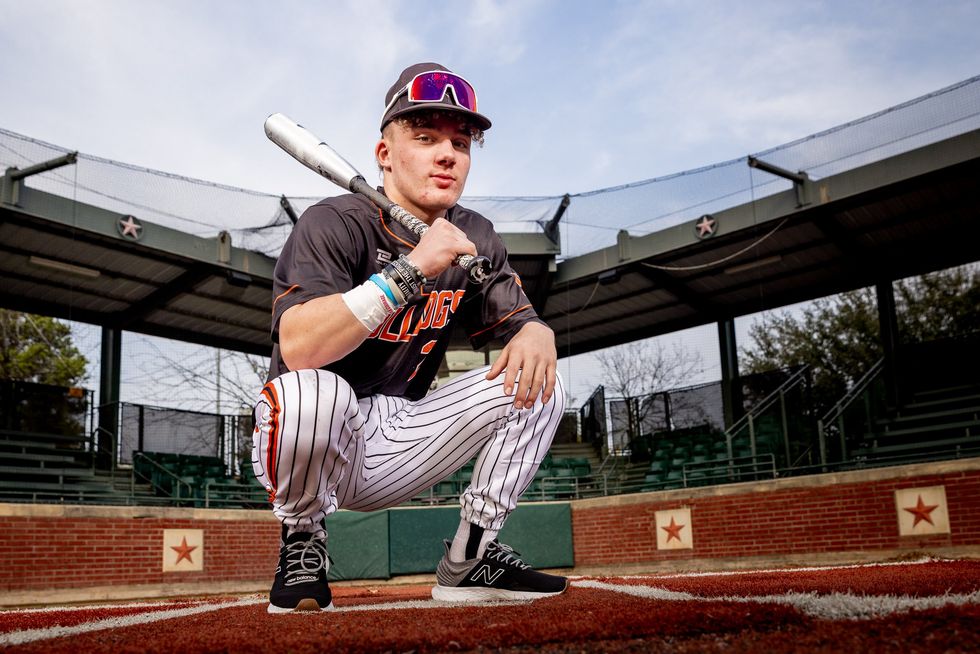 INSIDE PITCH: VYPE Baseball Rankings, No. 20 La Porte Bulldogs - VYPE