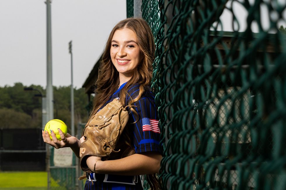 THE WIND UP: VYPE Softball Rankings, No. 10 Friendswood Mustangs - VYPE