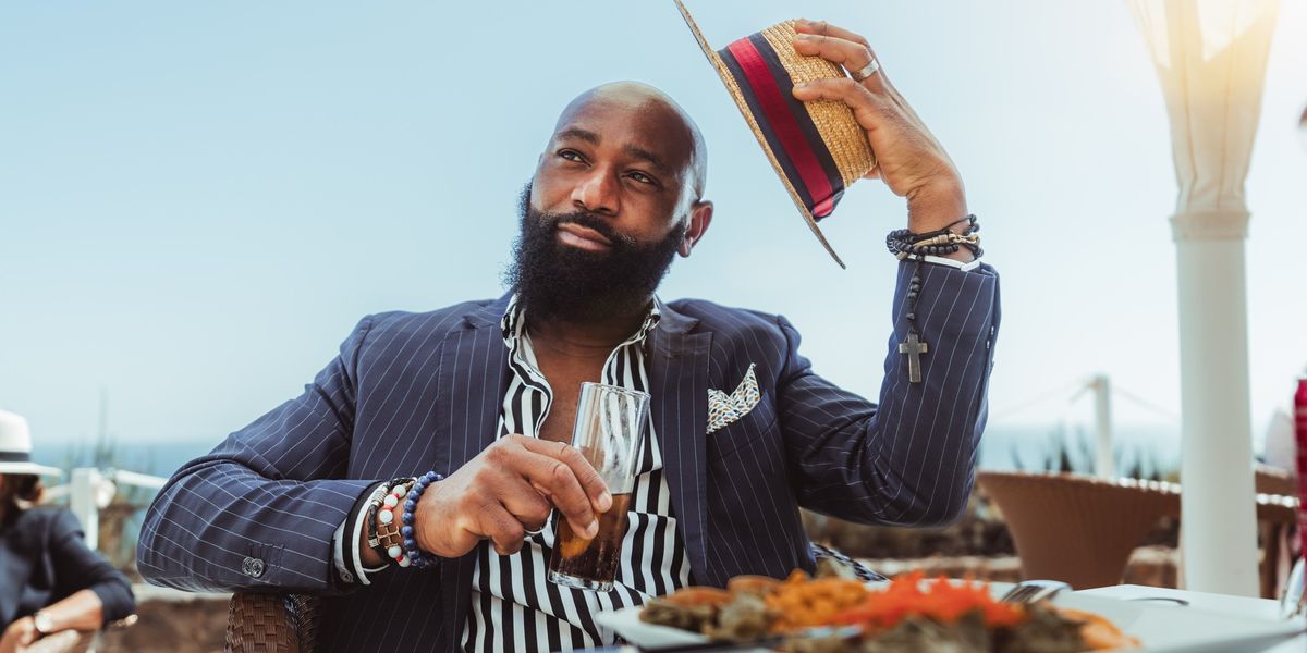 What To Know About The 6-6-6 Man In Dating - xoNecole