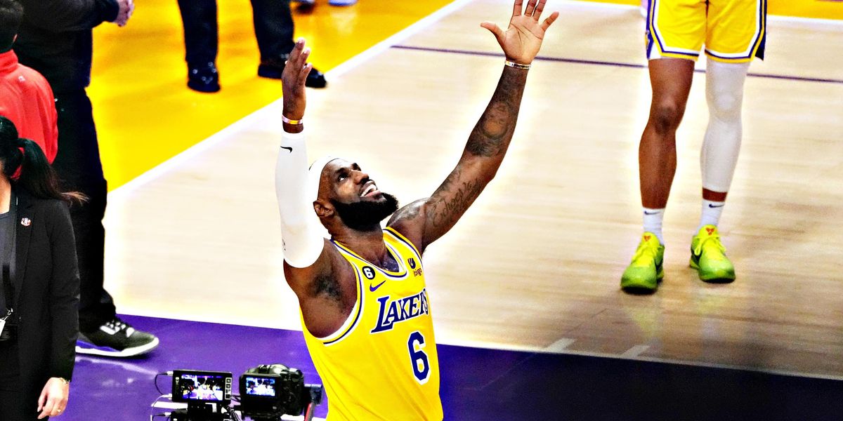 LeBron è il nuovo signore dell’anello. Michael Jordan è un po’ meno ...