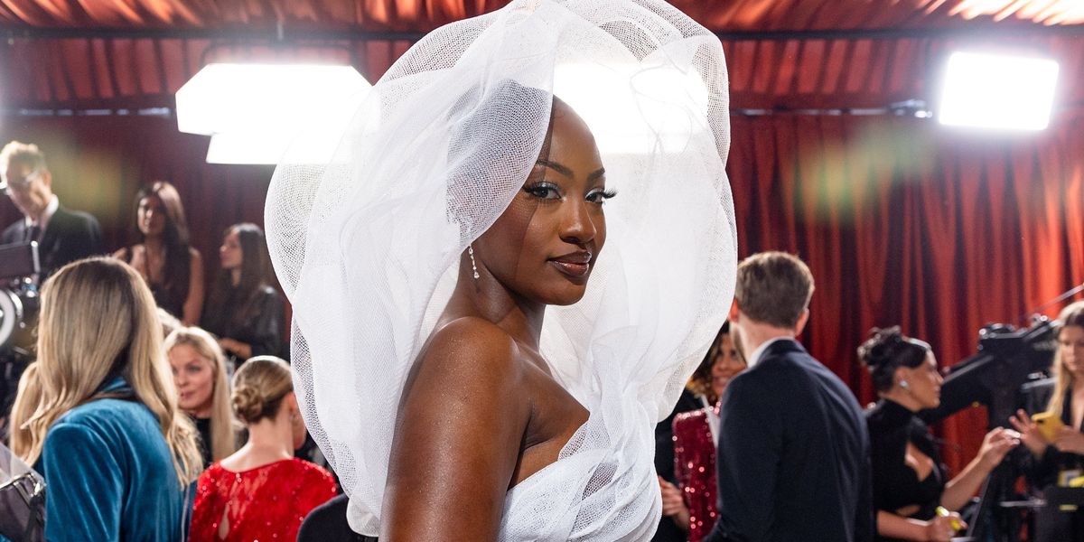Tems Shrugs Off Criticism of "View-Blocking" Oscars Dress - PAPER Magazine