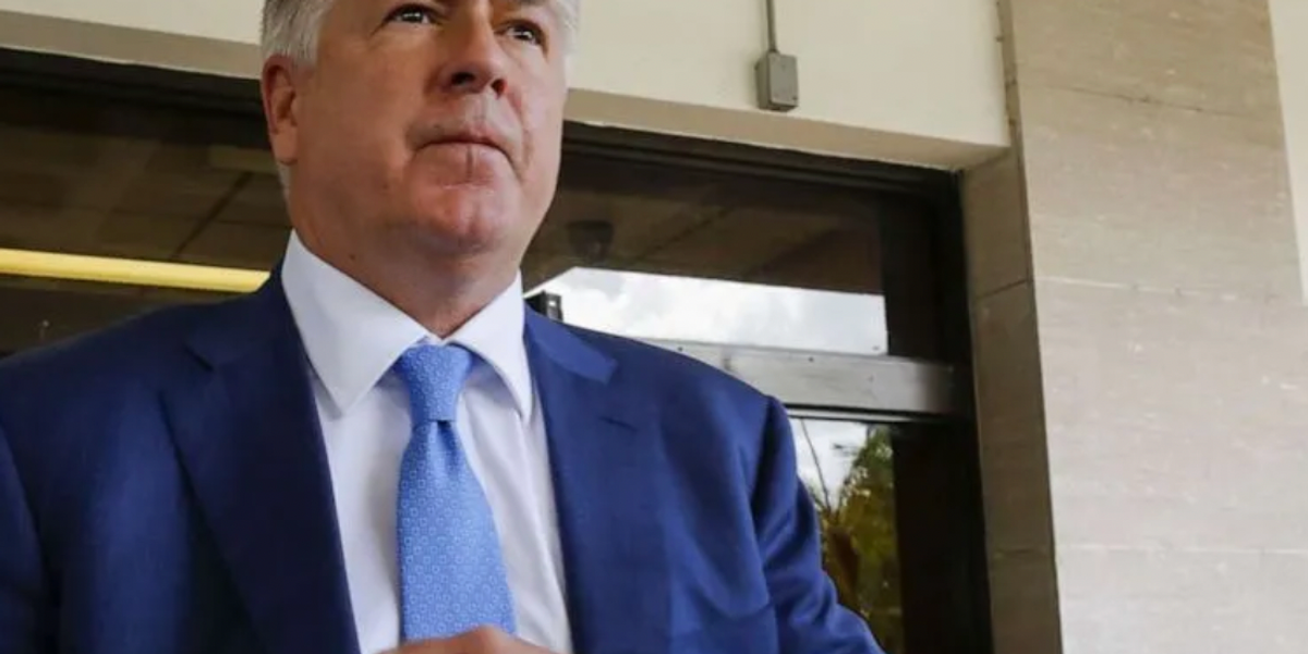 Ex-FBI Official: Defense Lawyer's Notes Show Trump Had 'Criminal Intent ...