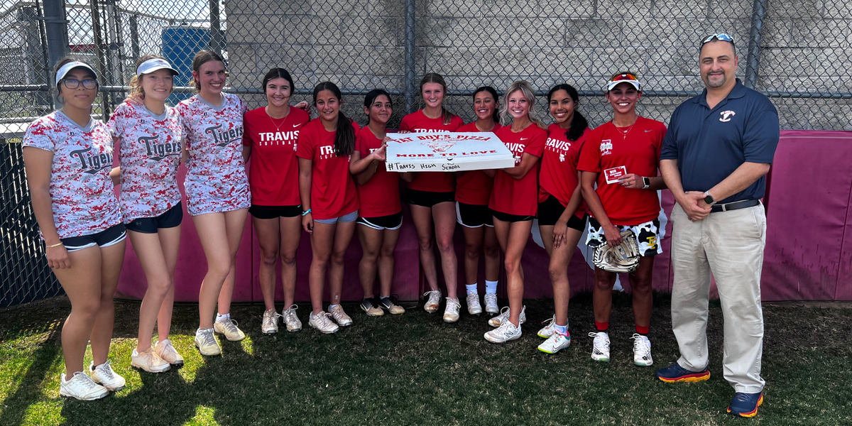 Fat Boys Pizza Coach Of The Month: Travis Softball Coach Katie Kilgore ...