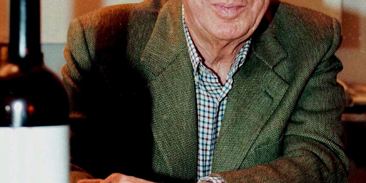 Veronelli, l’uomo che «camminava la terra» - La Verità