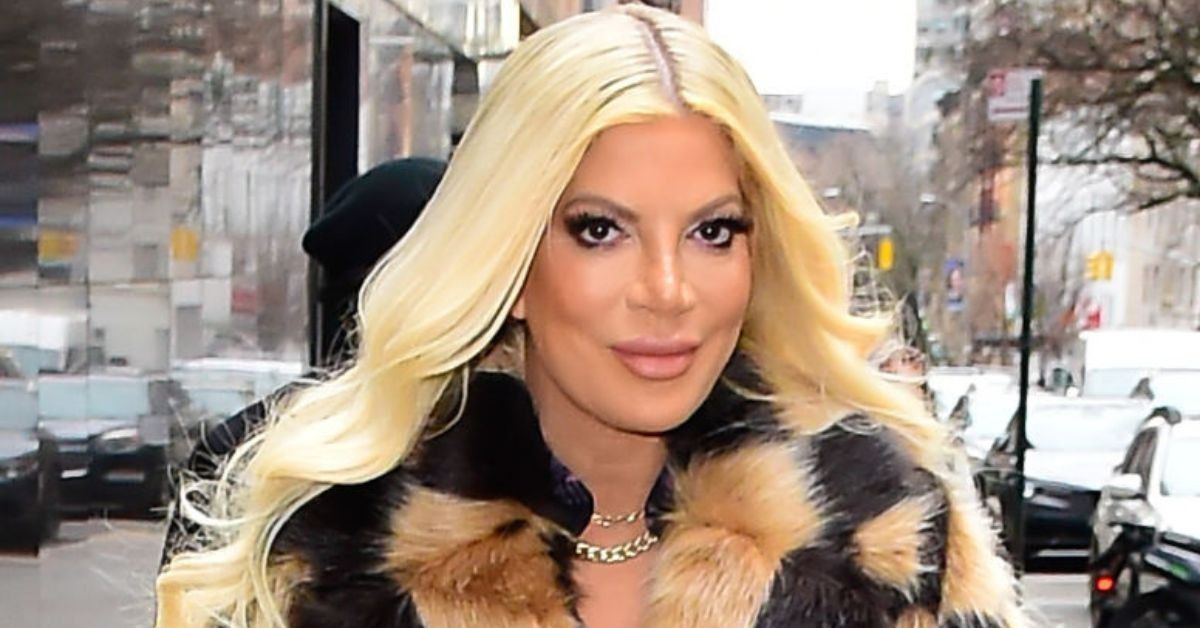 Tori Spelling Got Eye Ulcer From Leaving In Daily Contacts: VIDEO ... Tori Spelling Got Eye Ulcer From Leaving In Daily Contacts: VIDEO ...
