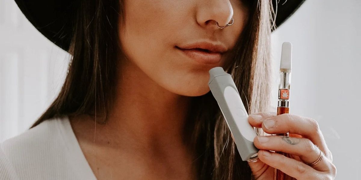 Eliminate secondhand vape smoke with this groundbreaking personal ...