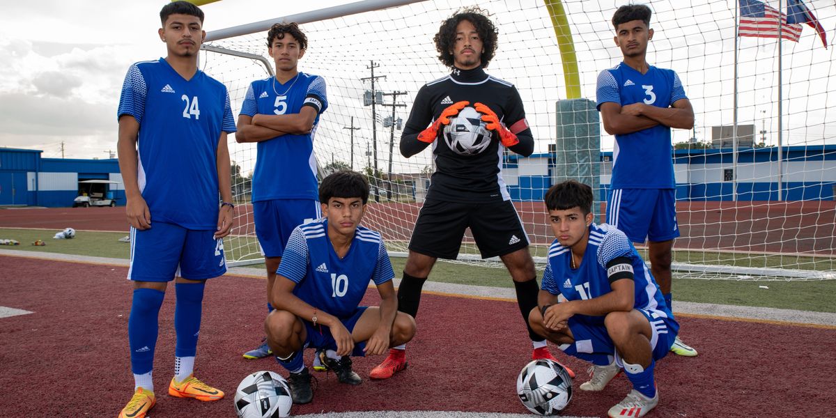 THE BARN: Aldine High's teams; athletes of the year - VYPE