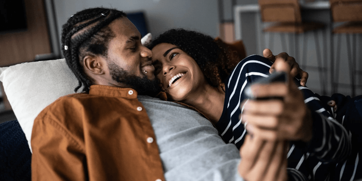 Leo Love Compatibility Zodiac Best Worst Matches - xoNecole