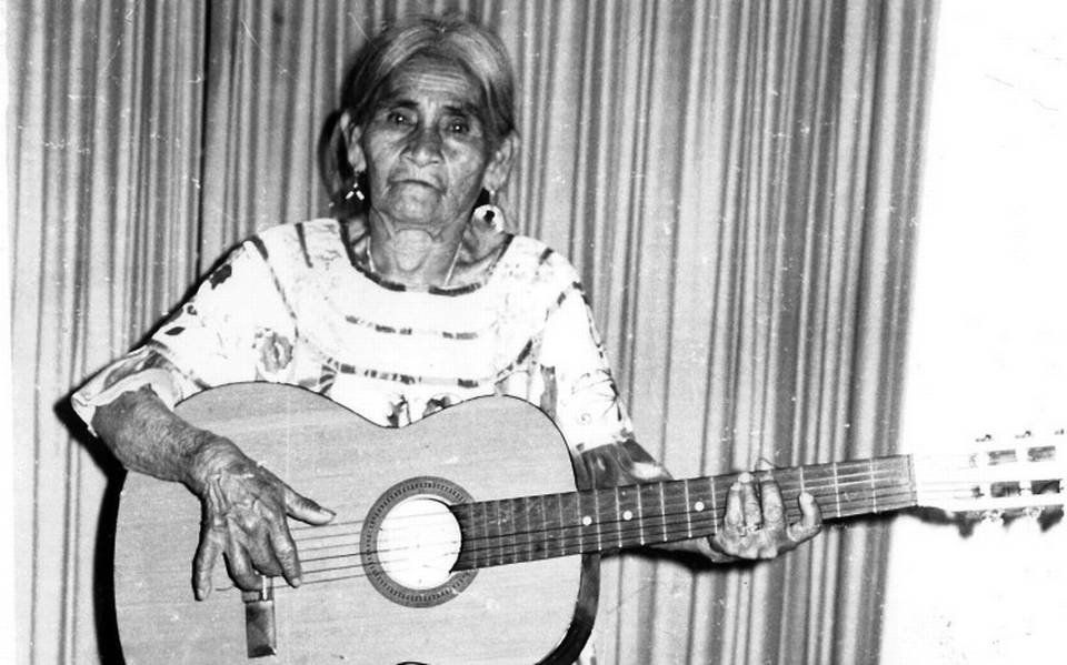 The Healing Power of Maria Sabina: The Mazatec Curandera - Luz Media