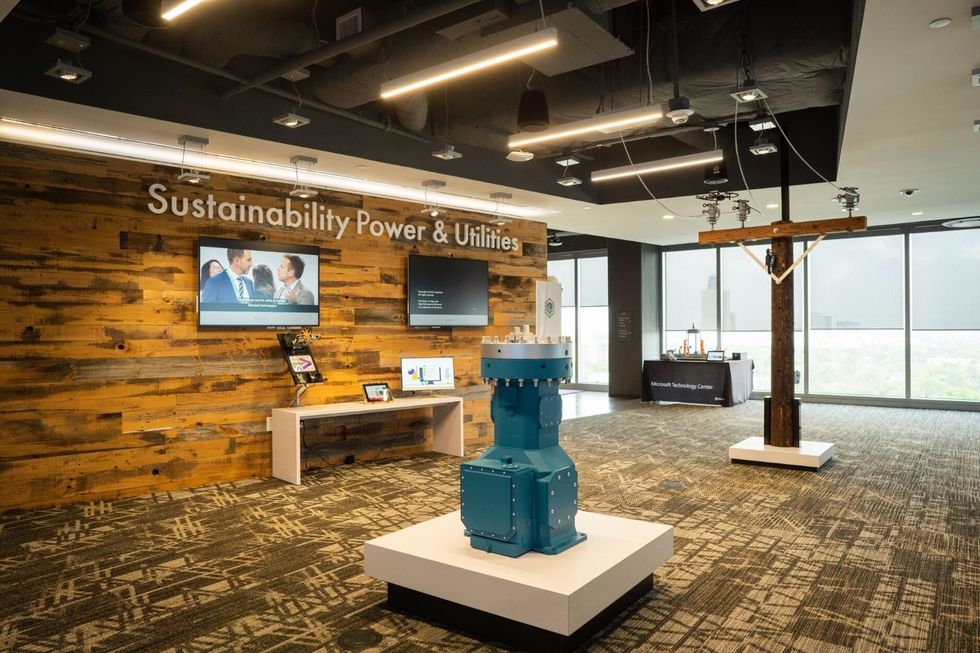 Microsoft's new lab in Houston, Baker Hughes makes moves, and more ...