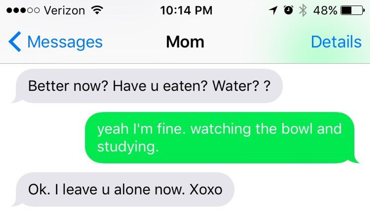 20 Classic Mom-Texts To College Kids Everywhere
